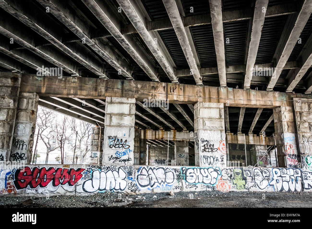Graffiti under a bridge hi-res stock photography and images - Alamy
