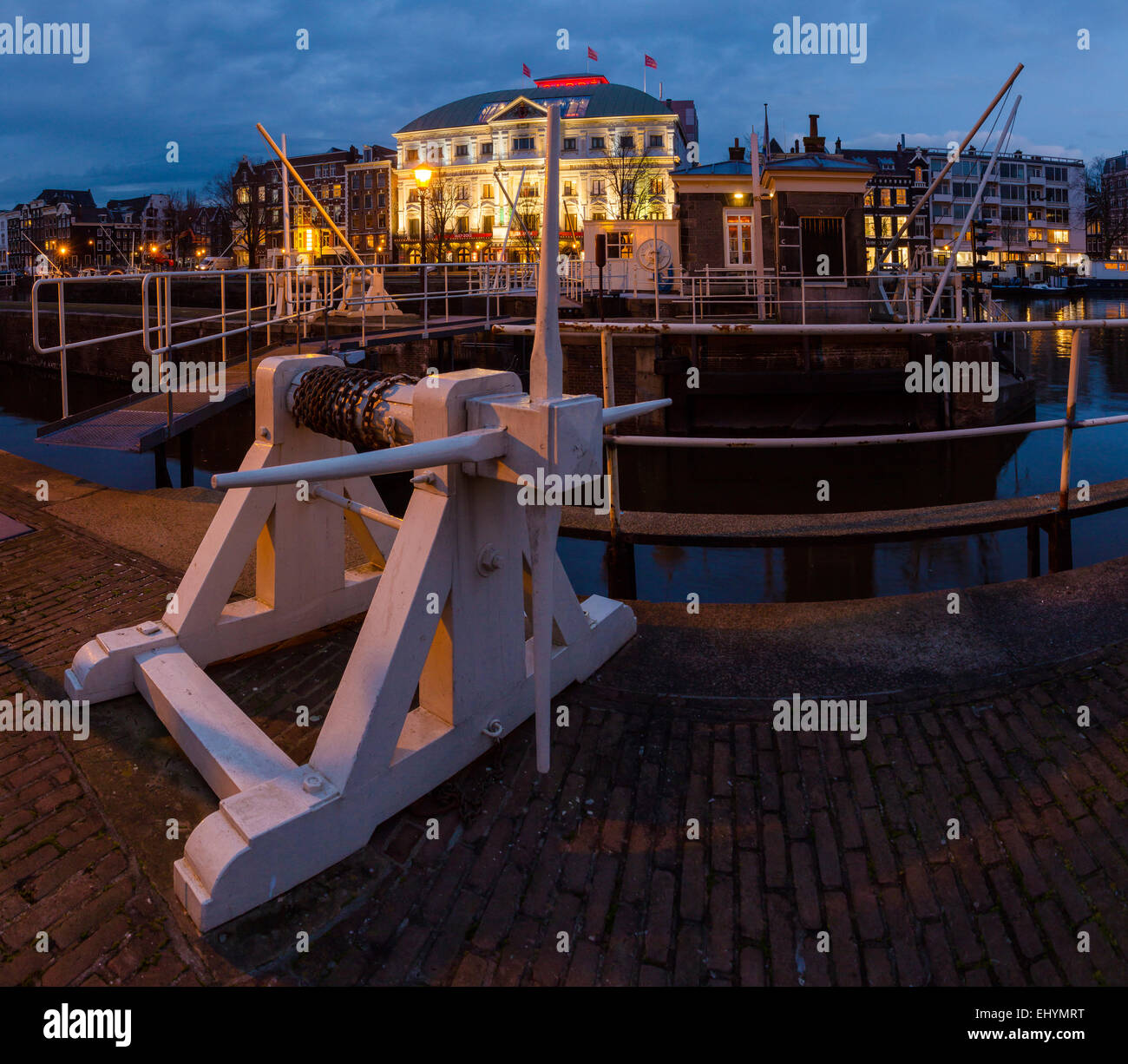 Locks river hi-res stock photography and images - Alamy
