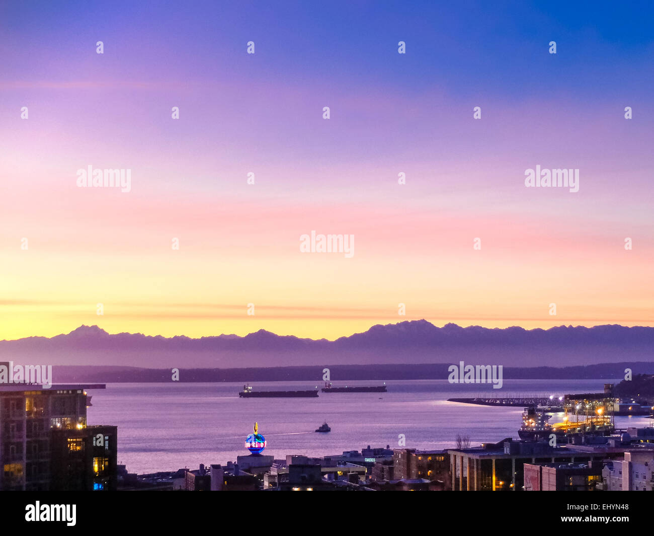 Seattle washington skyline horizontal hi-res stock photography and ...