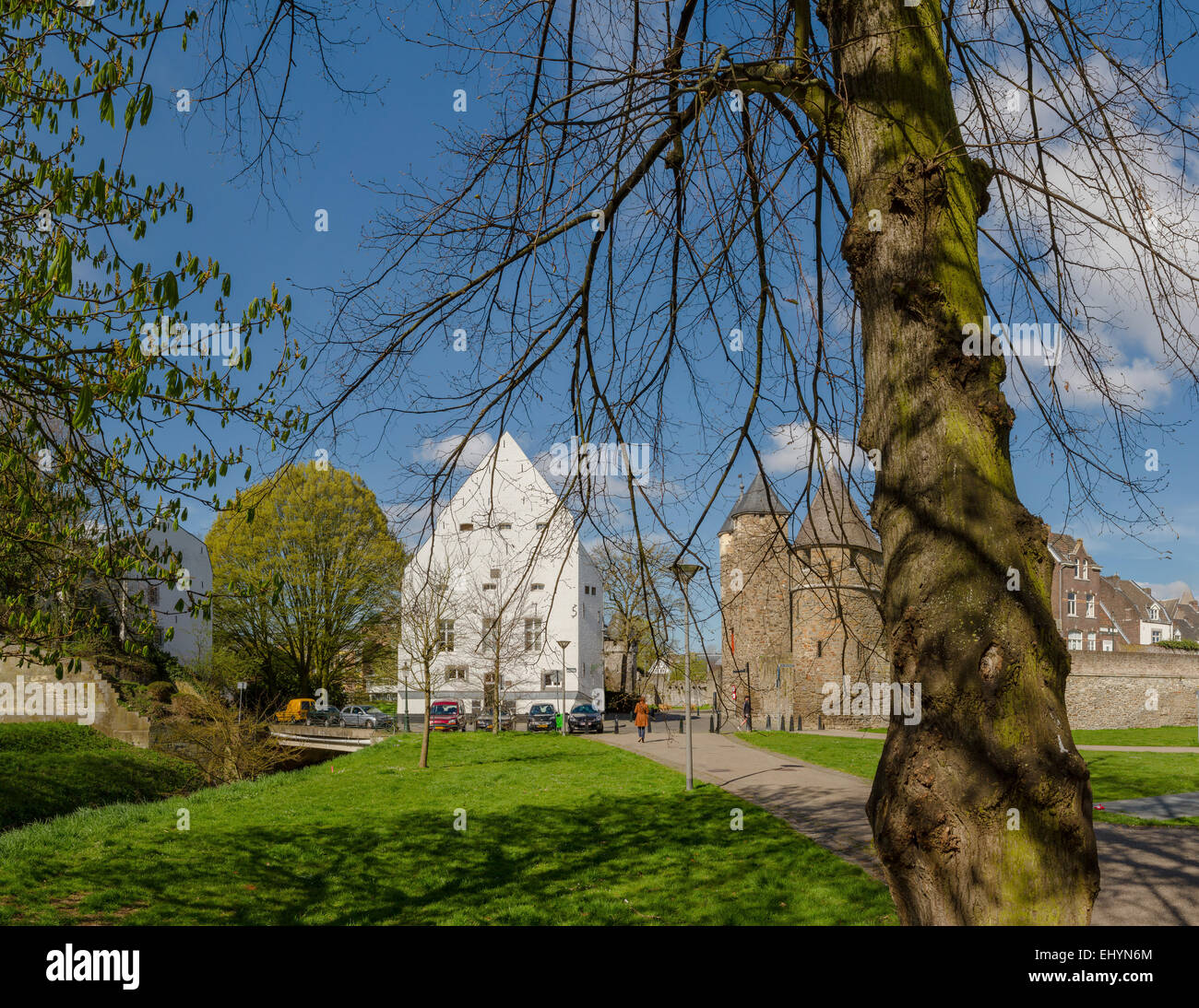 Netherlands, Holland, Europe, Maastricht, House, bubonic plague, Gates ...