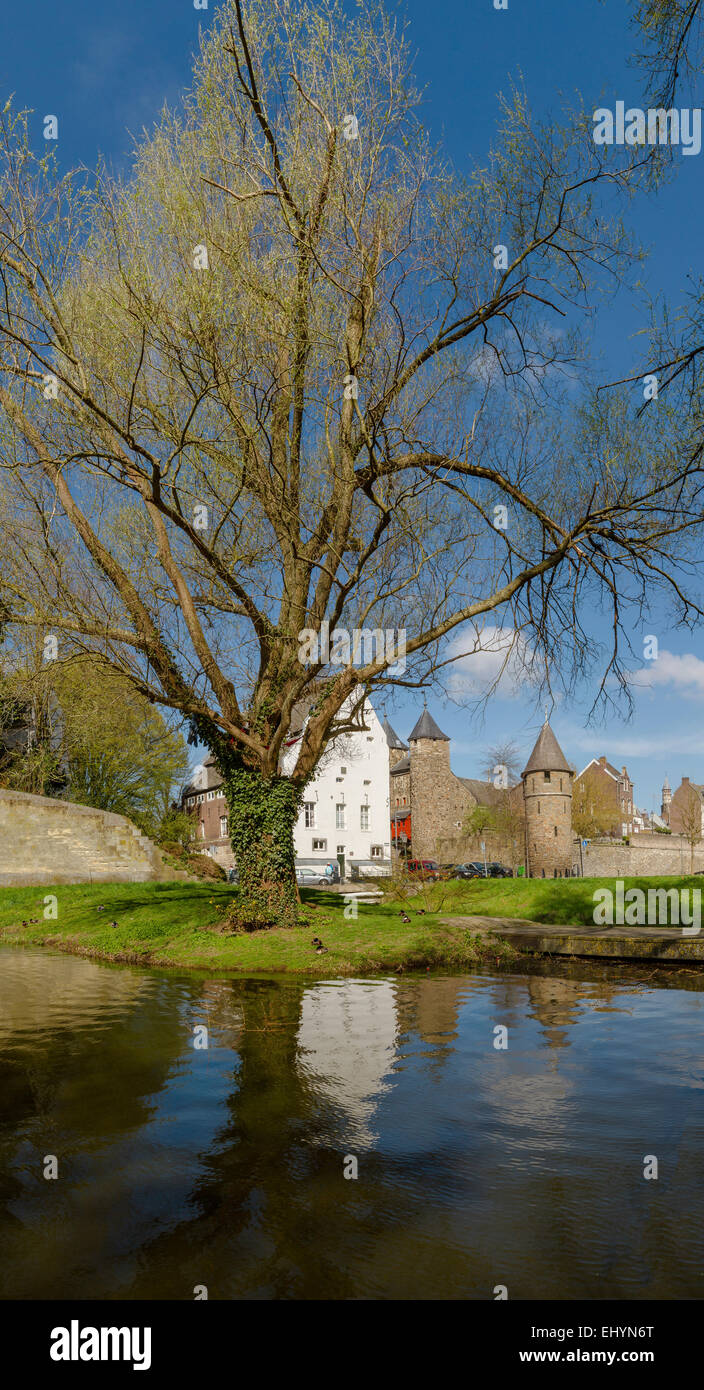 Plague house hi-res stock photography and images - Alamy