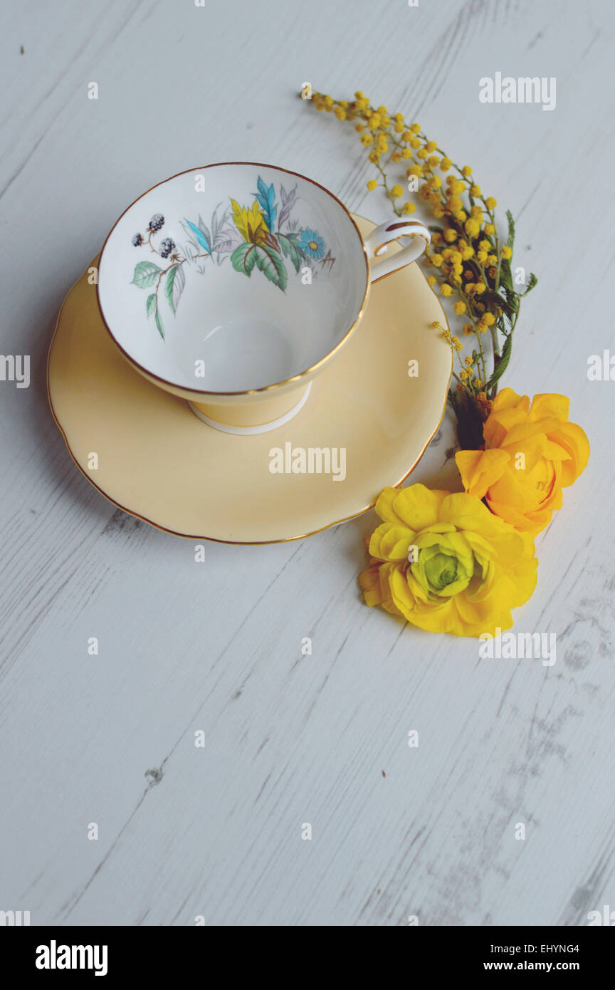 Vintage Yellow China Teacup Stock Photo - Alamy