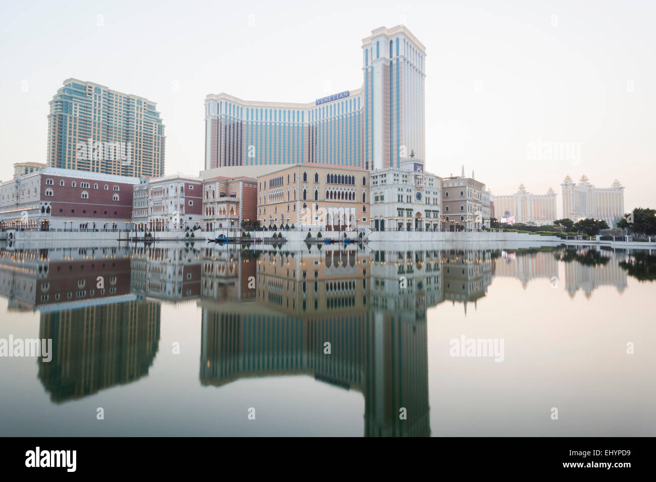 Cotai strip hi-res stock photography and images - Alamy