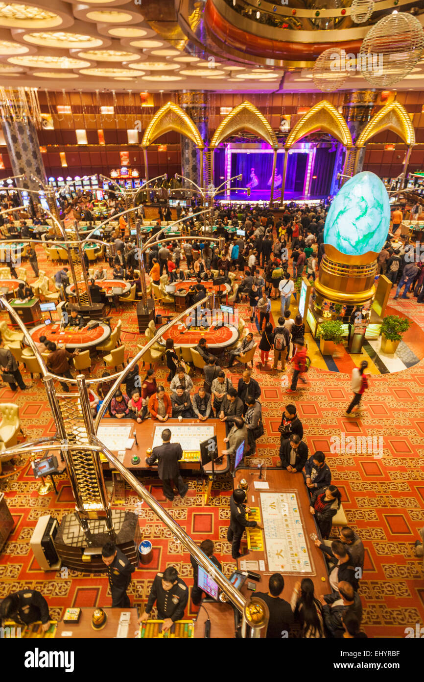 Casino macau gaming floor hi-res stock photography and images - Alamy