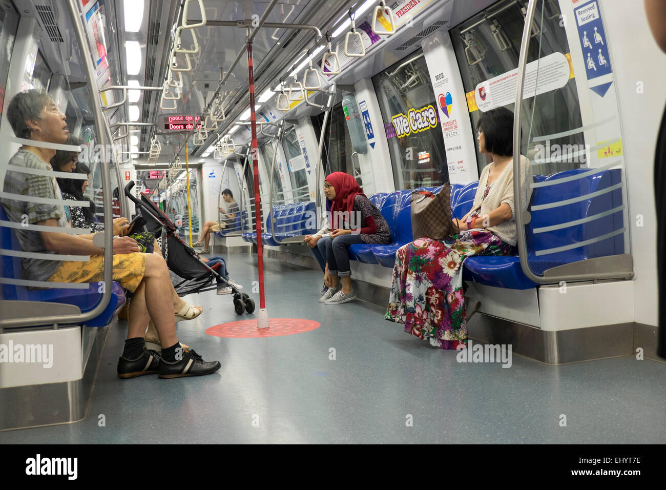 Singapore mrt system hi-res stock photography and images - Alamy