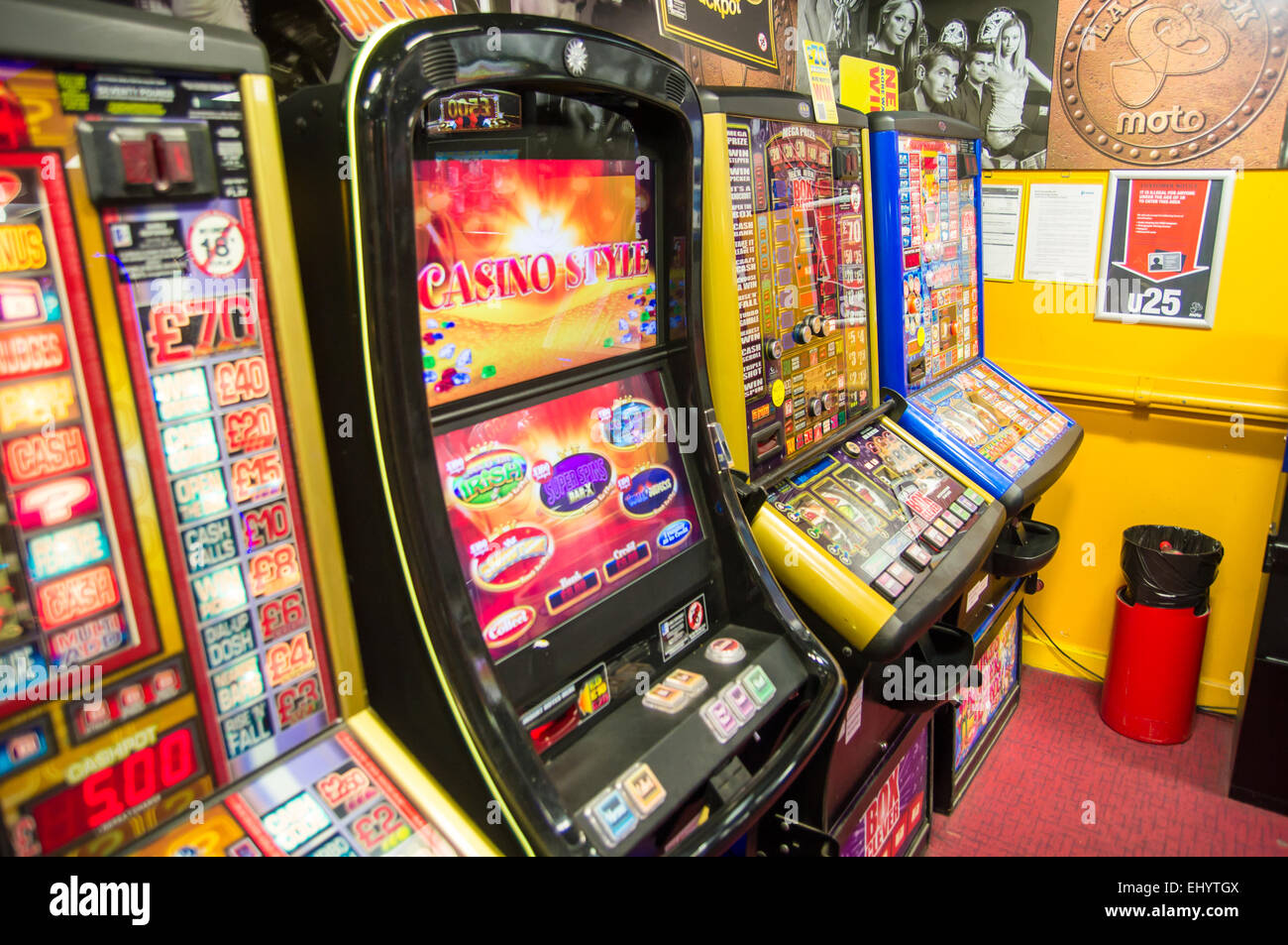 Slot machines casino hi-res stock photography and images - Alamy