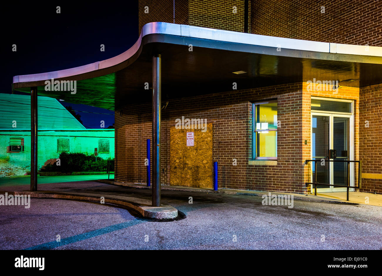 Old building at night in Hanover, Pennsylvania Stock Photo - Alamy