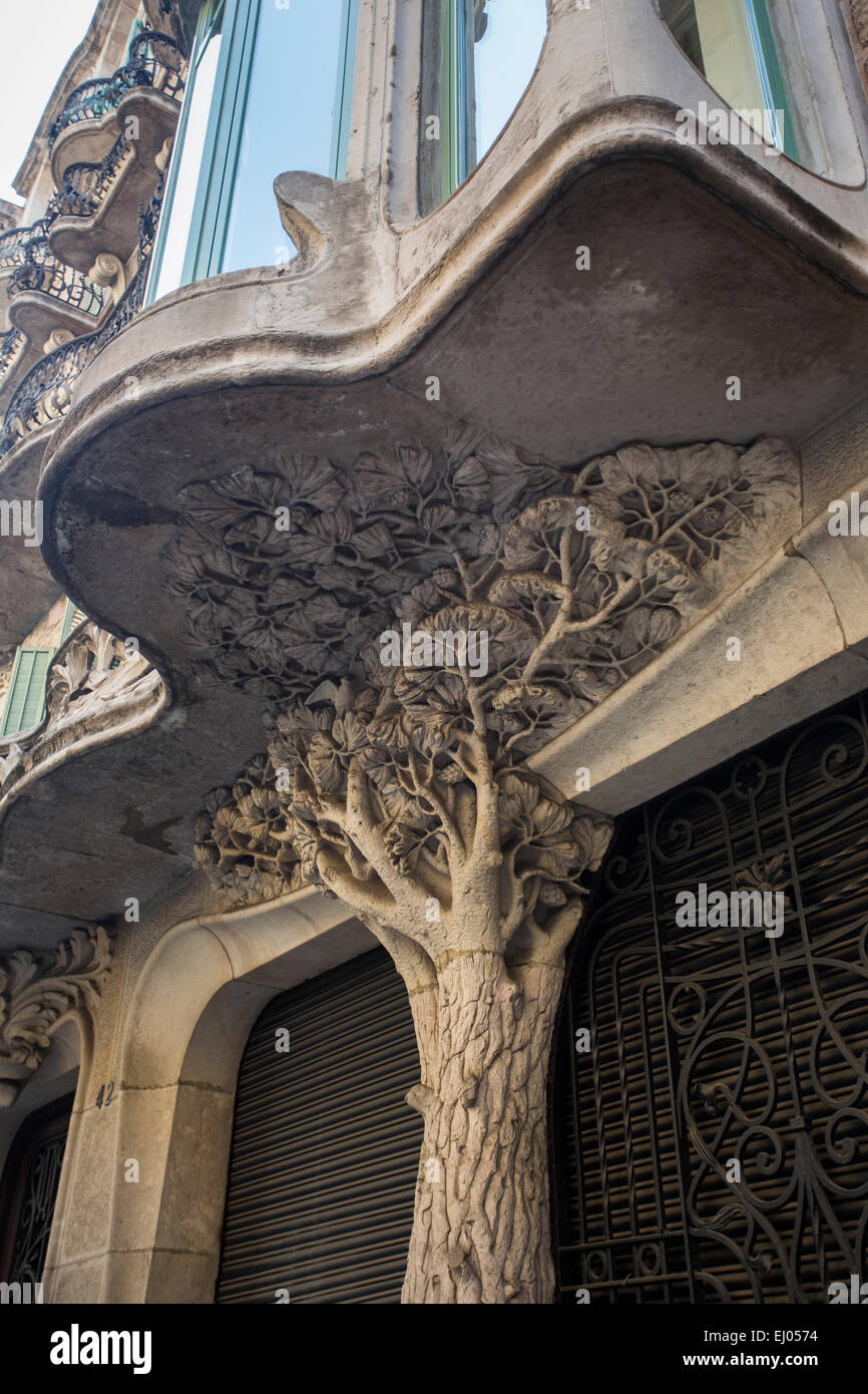 Europe modernist architecture hi-res stock photography and images - Alamy