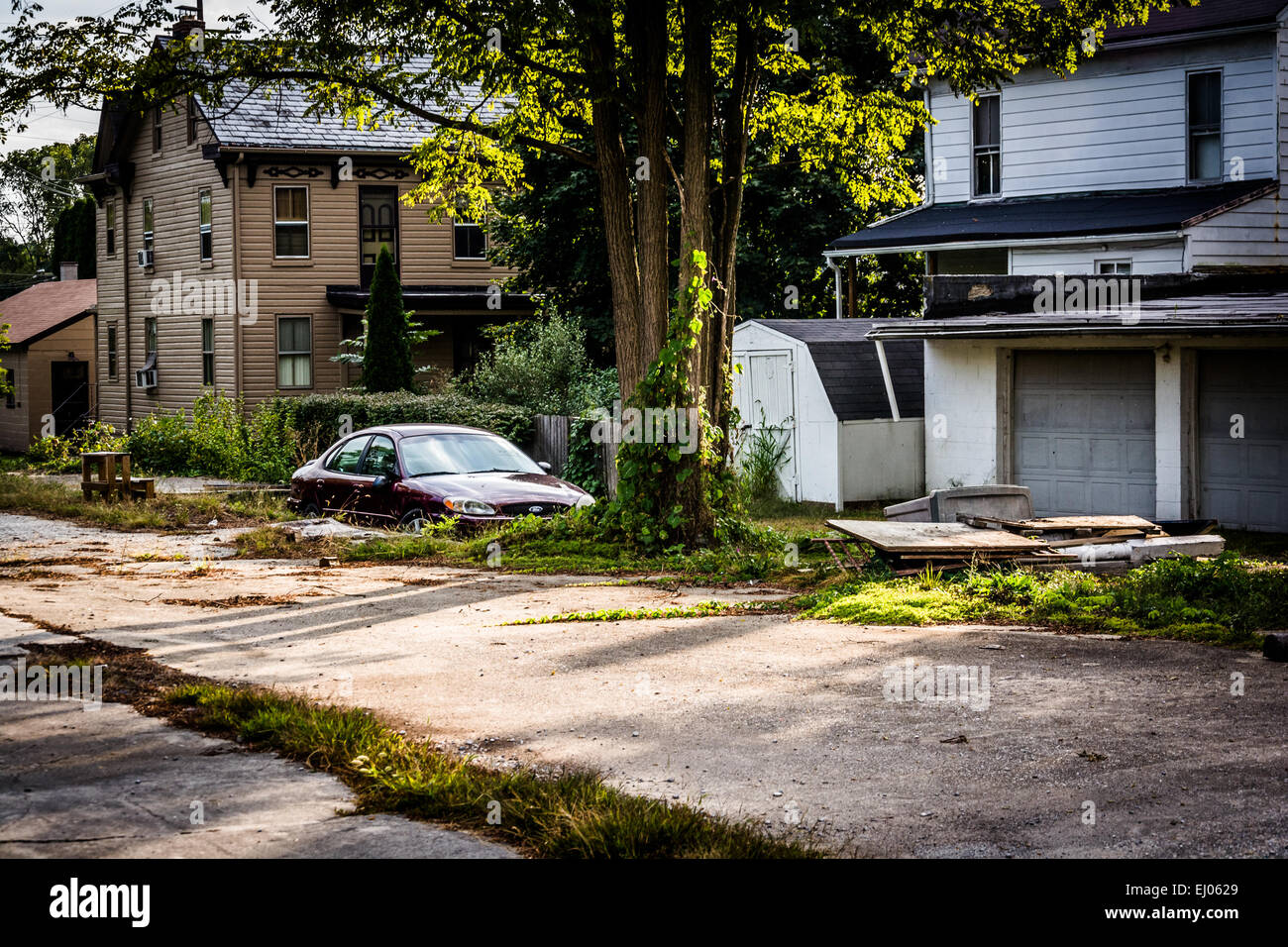 Run-down residences in Bairs, Pennsylvania Stock Photo - Alamy