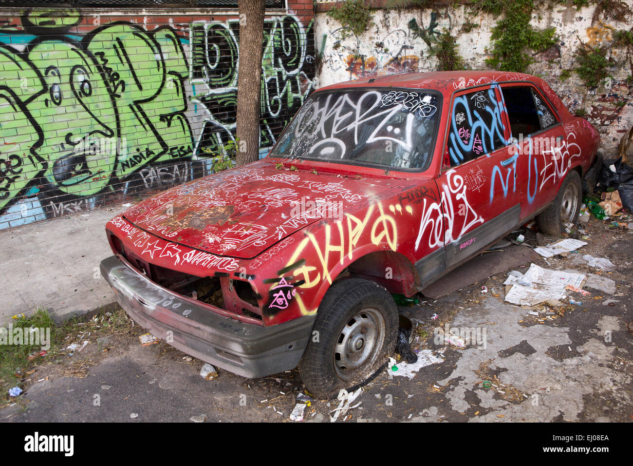 Graffiti art car hi-res stock photography and images - Alamy