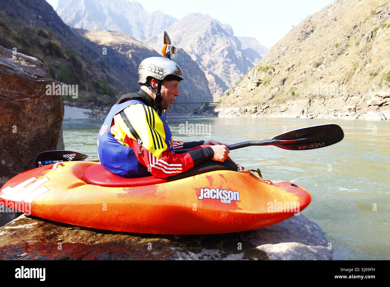 Nujiang, China's Yunnan Province. 19th Mar, 2015. World Kayak and Canoe ...
