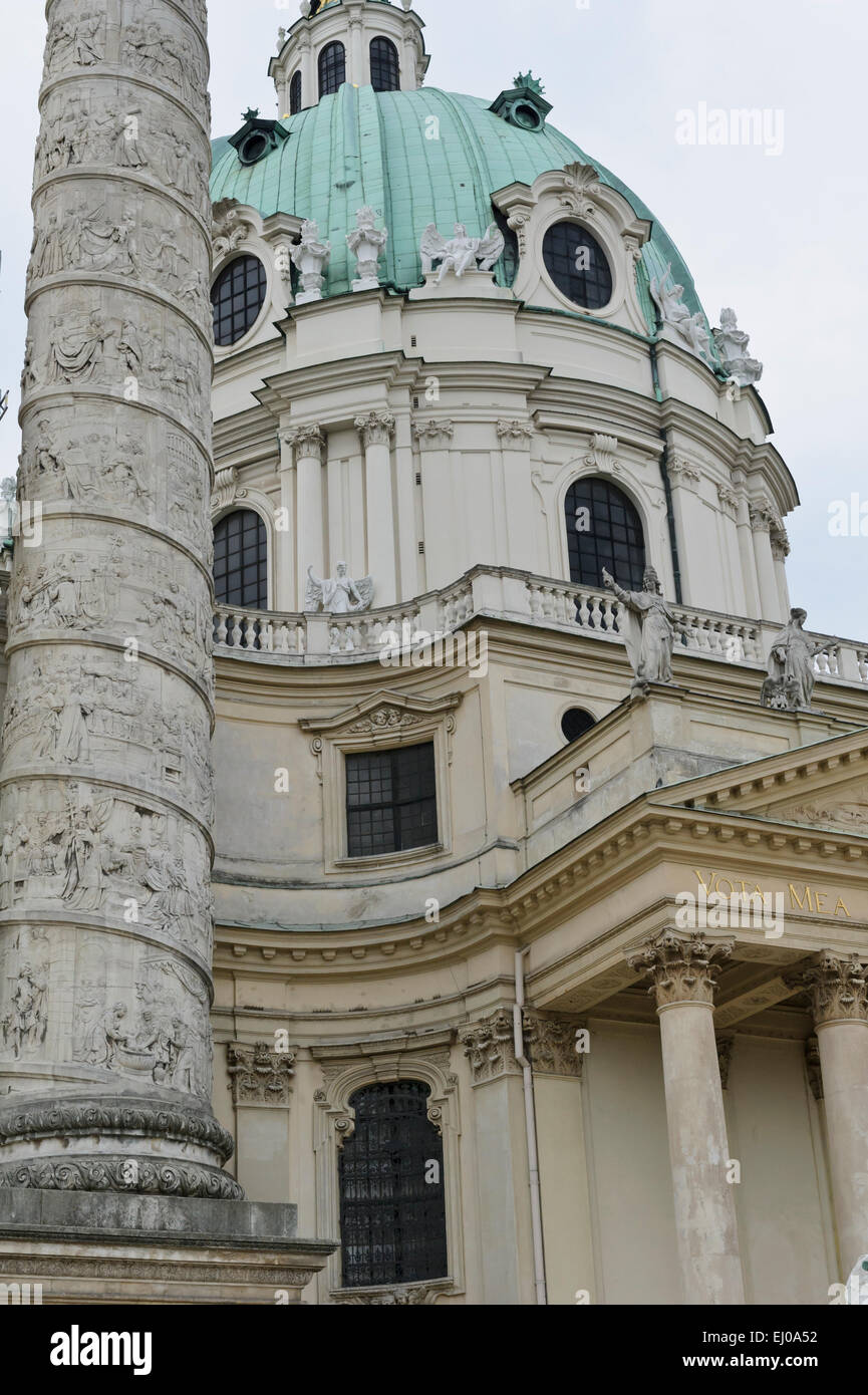 Column carvings hi-res stock photography and images - Alamy