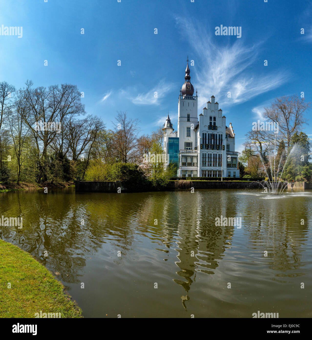 Vught, Netherlands, Holland, Europe, castle, water, spring, Reeburg ...