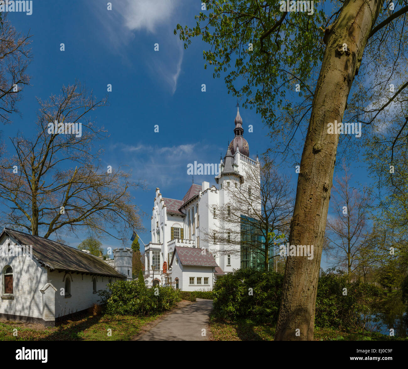 Vught, Netherlands, Holland, Europe, castle, forest, wood, trees ...
