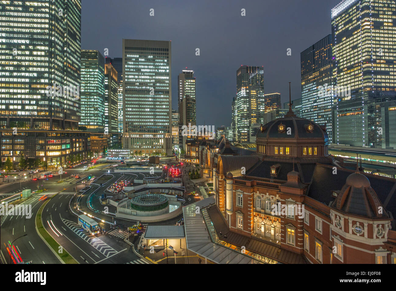 Downtown tokyo landscape hi-res stock photography and images - Alamy