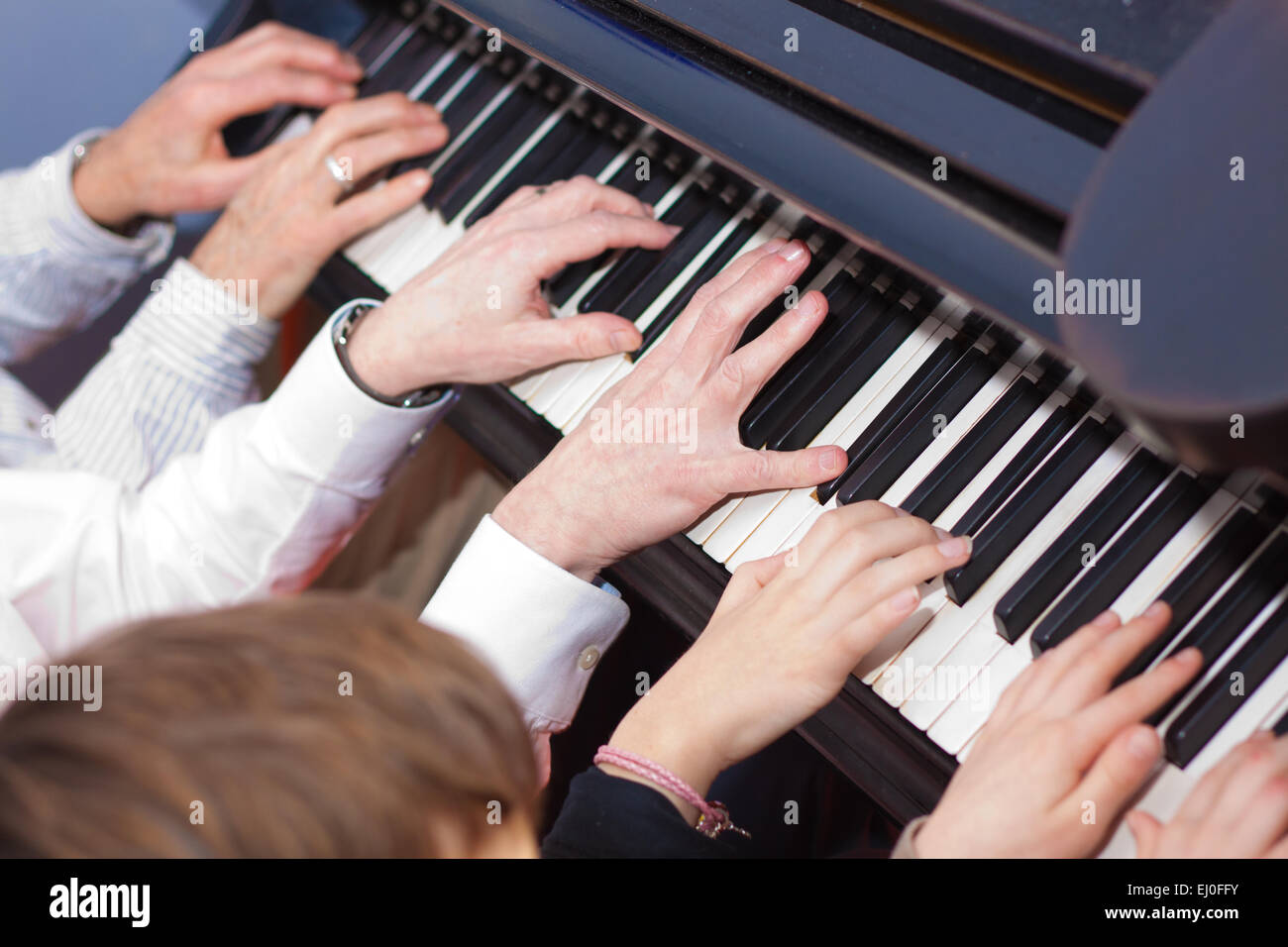 Hands play piano hi-res stock photography and images - Alamy