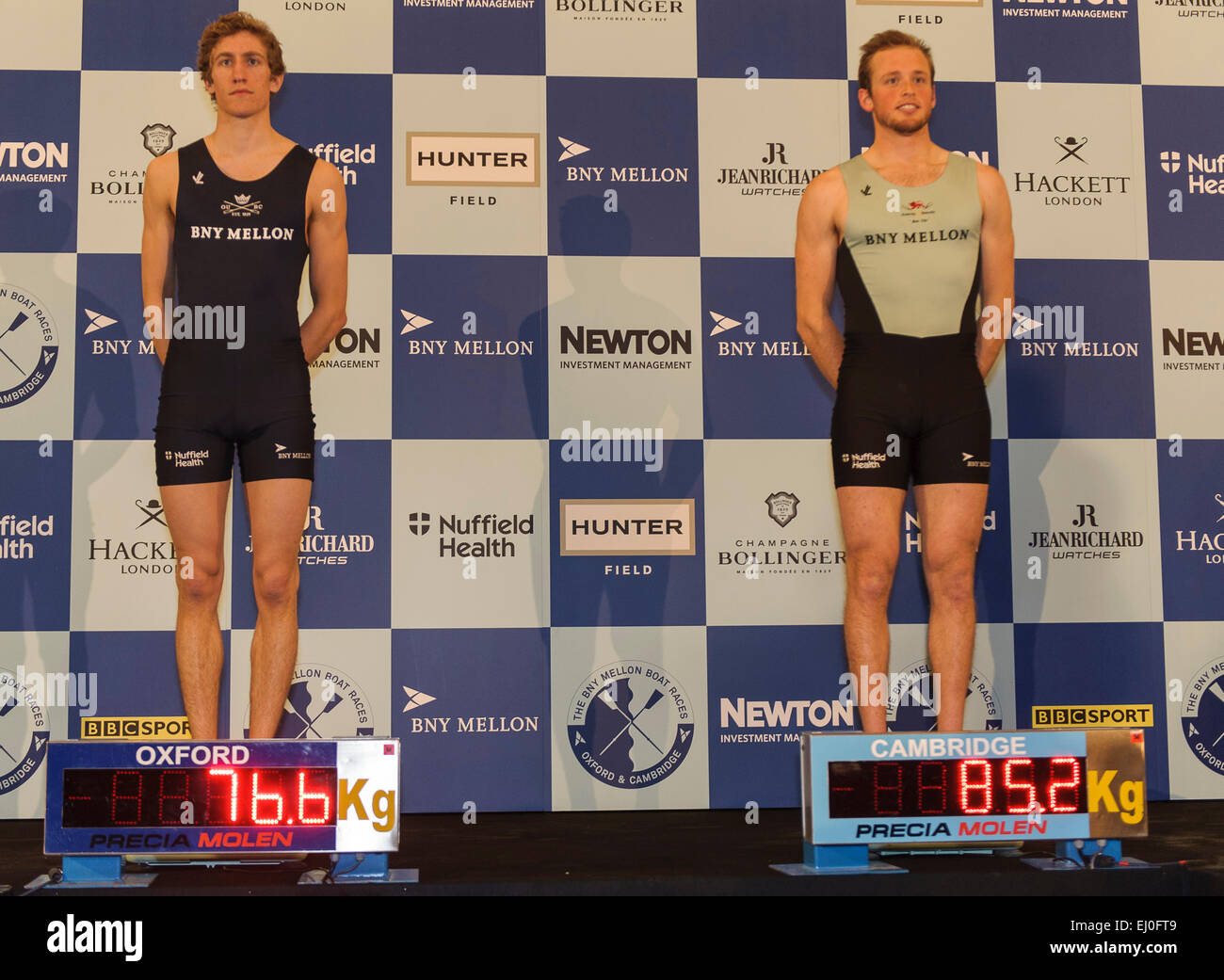 Crew announcement weigh in hi-res stock photography and images - Alamy