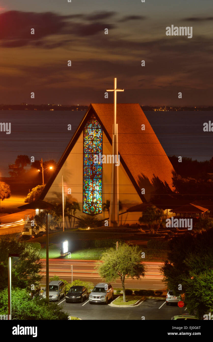 Cocoa beach hi-res stock photography and images - Alamy