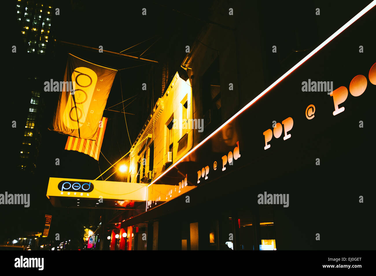 The Pod 51 Hotel at night in Manhattan, New York Stock Photo - Alamy