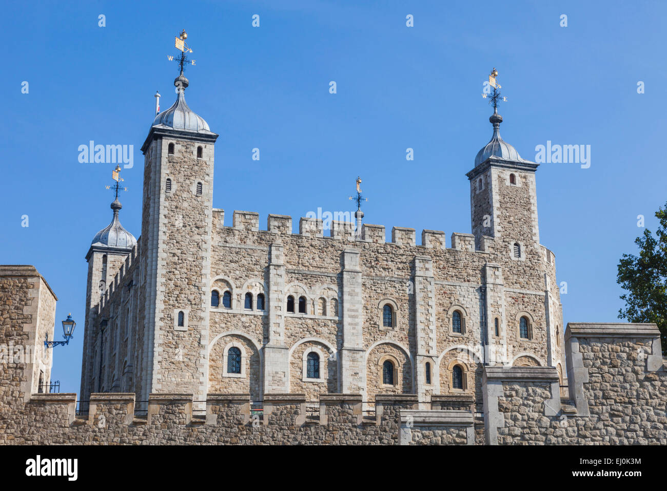 England, London, Tower of London, The White Tower Stock Photo - Alamy