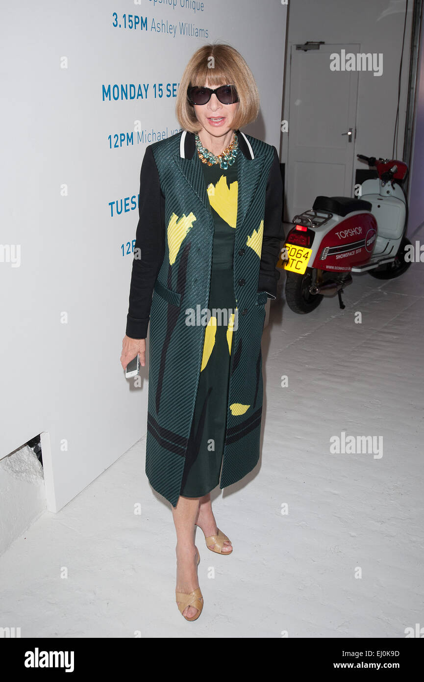 Topshop Fashion Show Catwalk High Resolution Stock Photography and ...