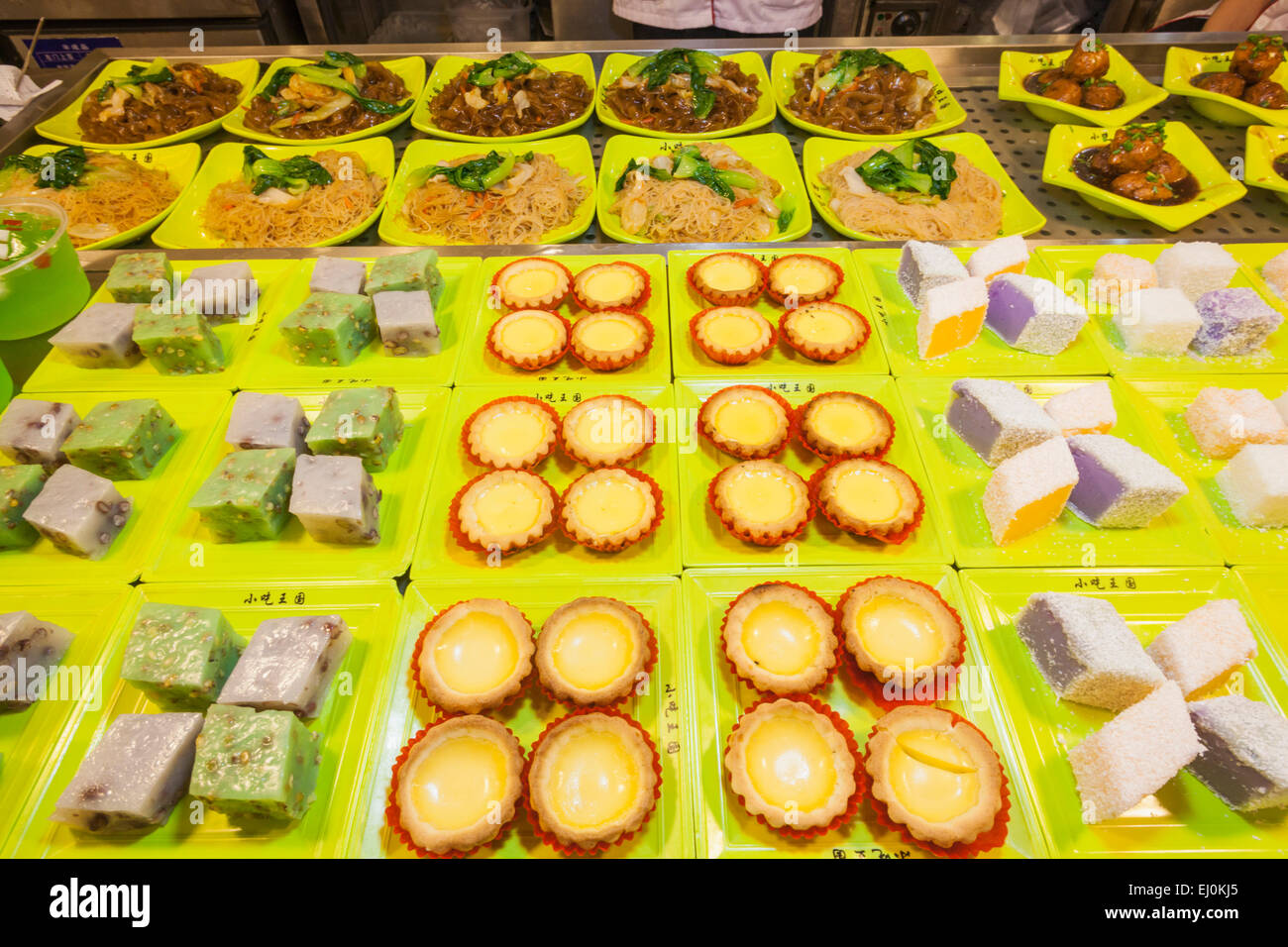 China, Shanghai, Yuyuan Garden, Restaurant Display of Desserts Stock ...