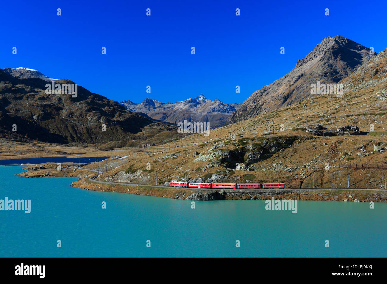 Alps, view Bernina Pass, road, railway, mountain, mountain road ...