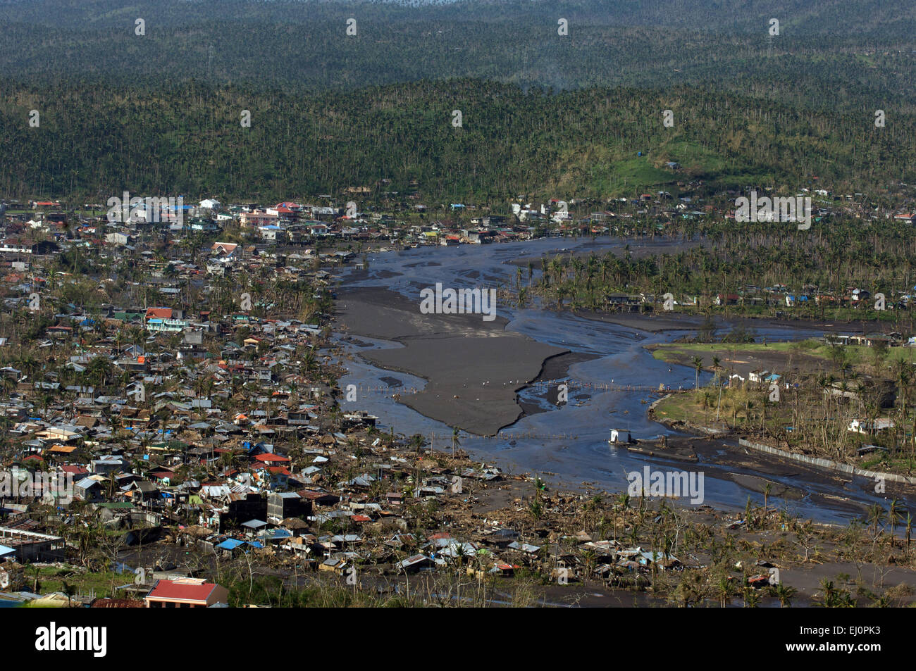 Super Typhoon Durian caused huge volcanic ash mudslides from Mayon ...