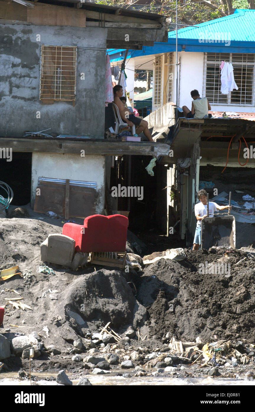 Super Typhoon Durian caused huge volcanic ash mudslides from Mayon ...