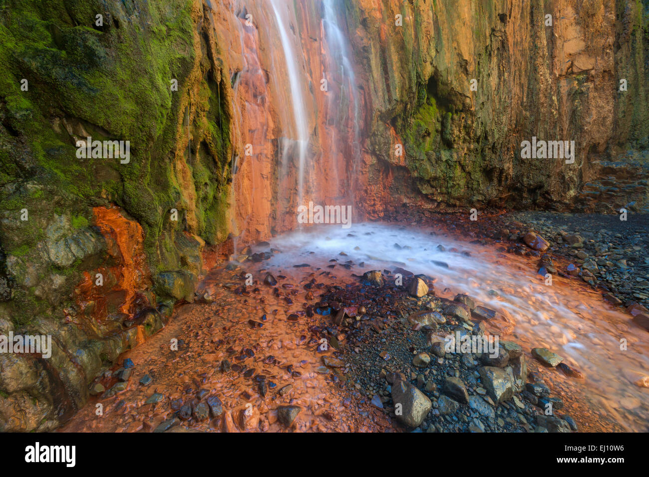 Cascada de colores hi-res stock photography and images - Alamy