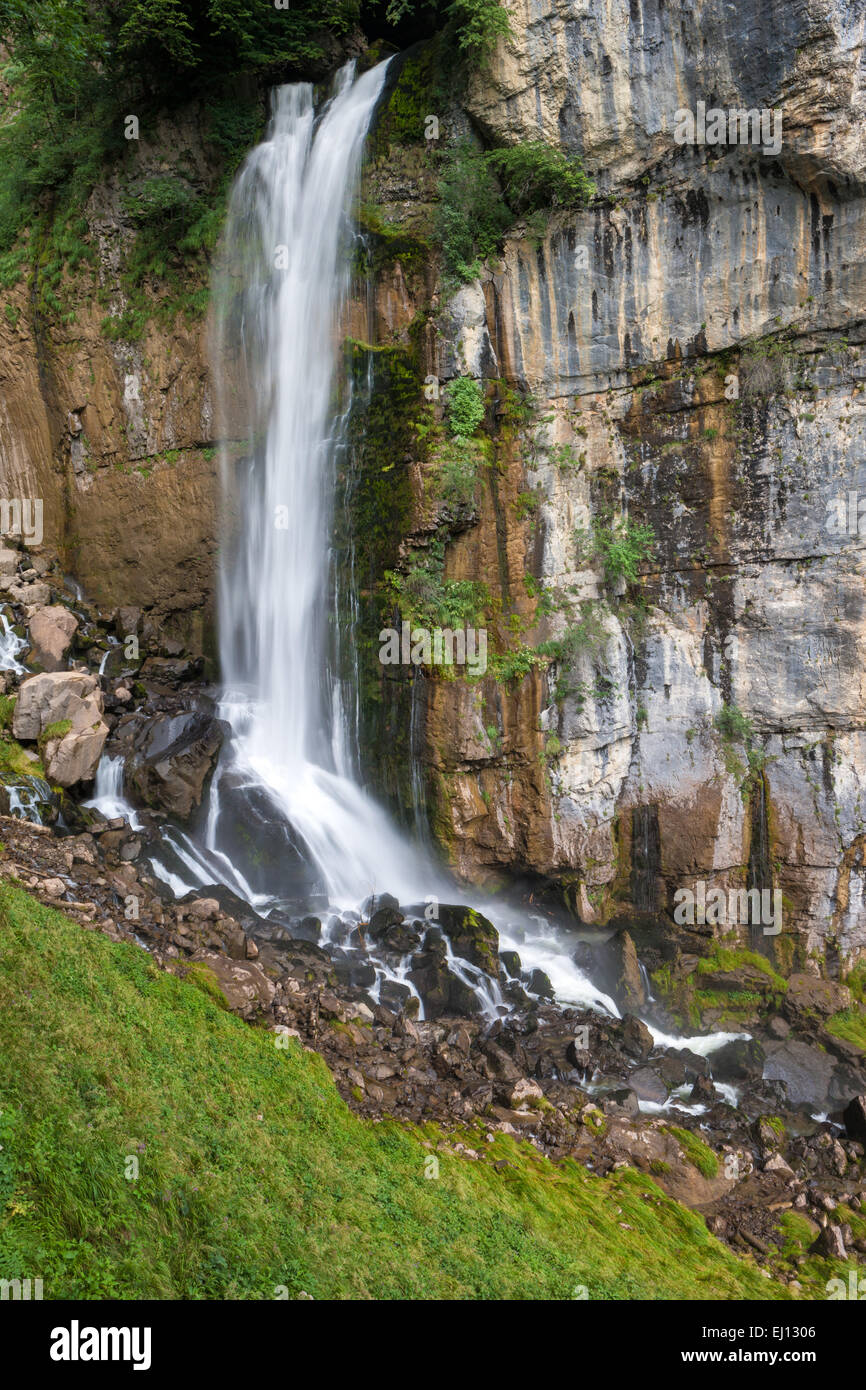 Cliff spring hi-res stock photography and images - Alamy