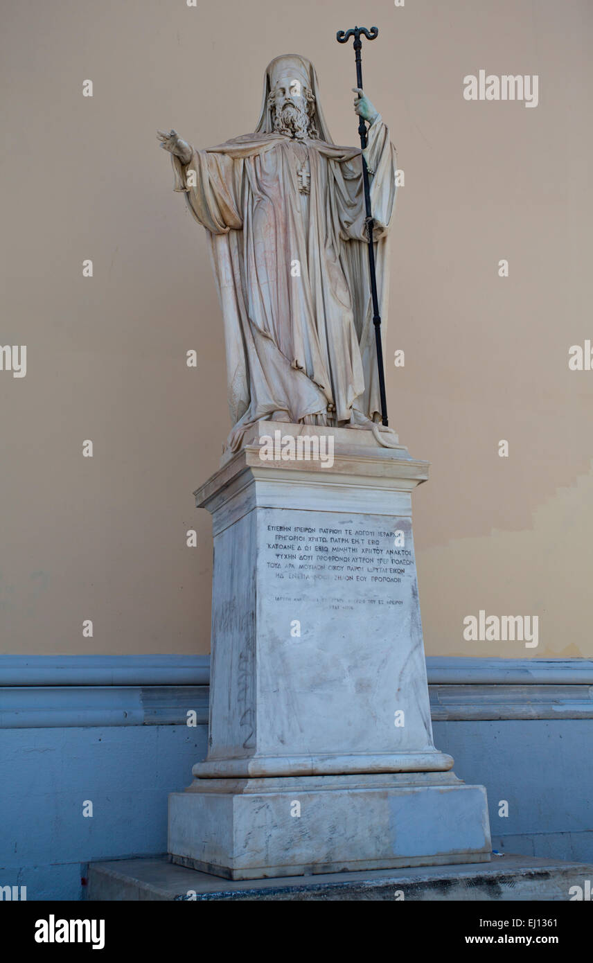 Statue in the of Athens in the city of Athens, Greece Stock Photo - Alamy