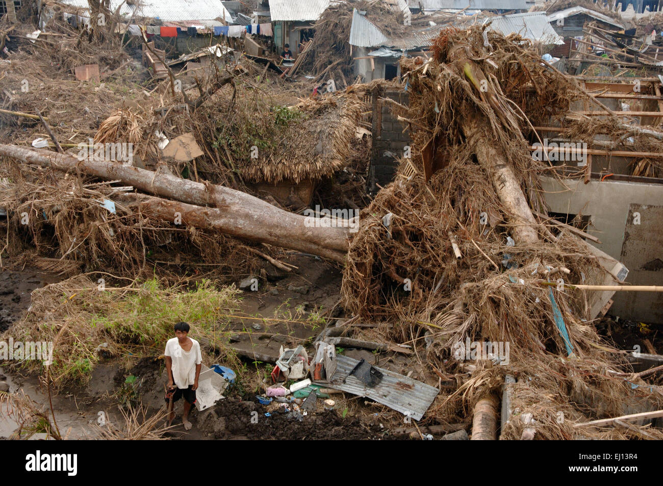 Super Typhoon Durian caused huge volcanic ash mudslides from Mayon ...