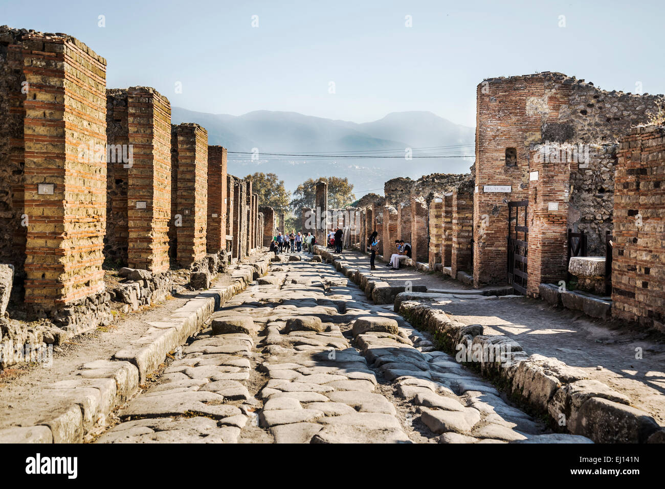 Roman archeologic ruins of the lost city of Pompeii, Italy Stock Photo ...
