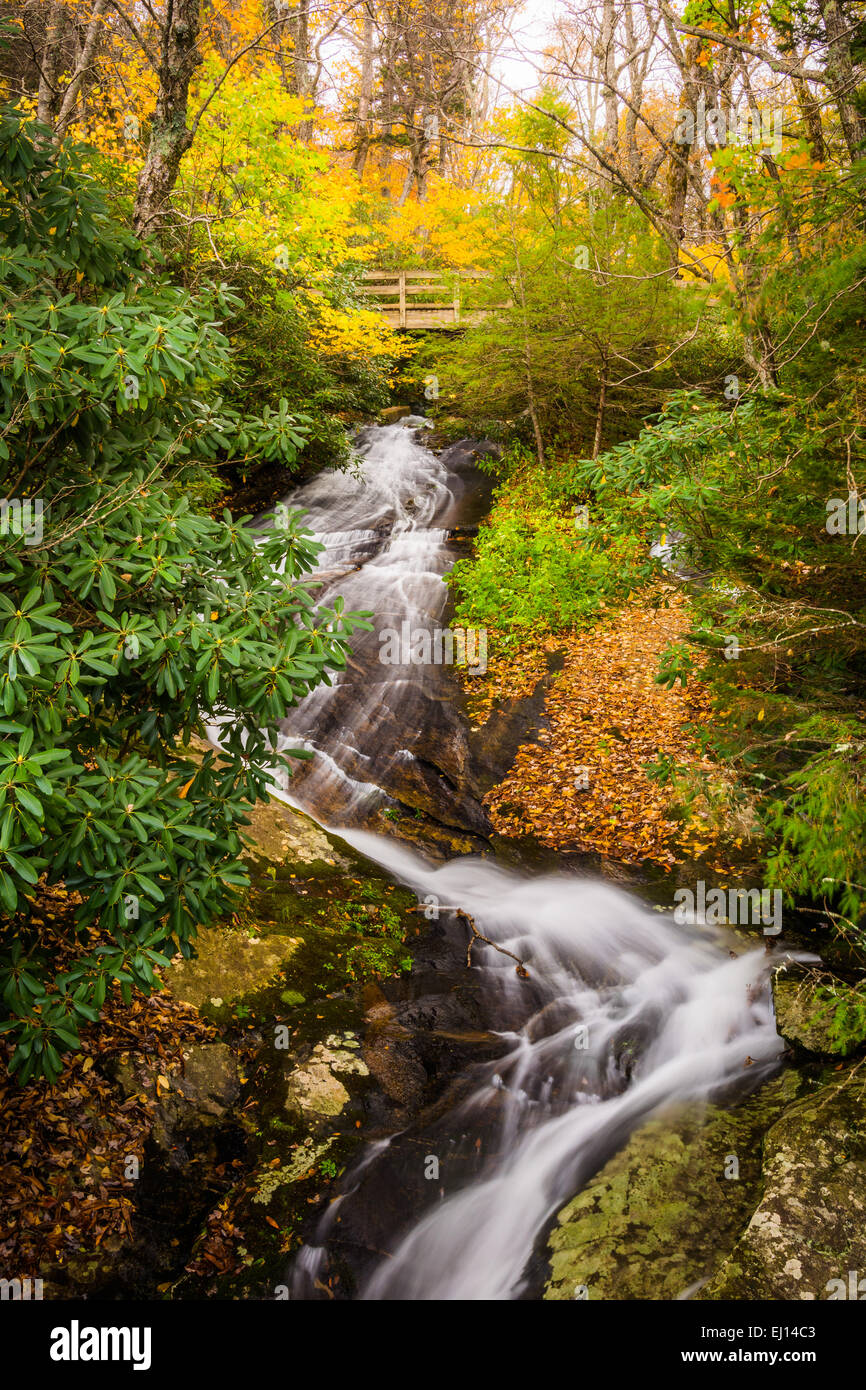 Waterfall and bridge on the Tanawha Trail, seen from the Rough Ridge ...