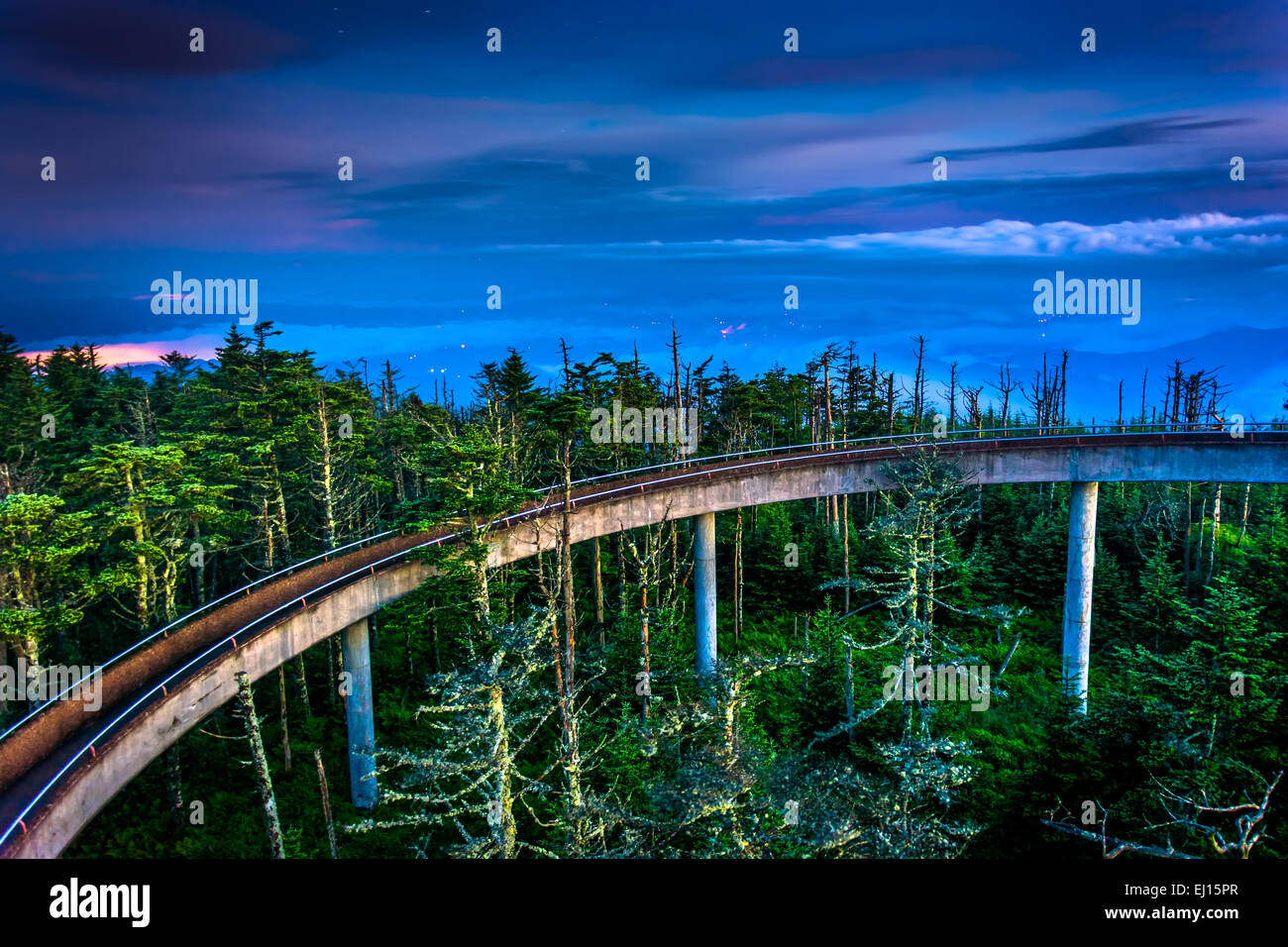 Clingman's dome observation tower hi-res stock photography and images ...
