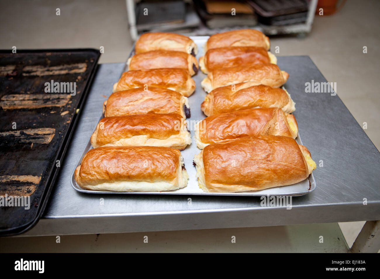 Neapolitan bread hi-res stock photography and images - Alamy