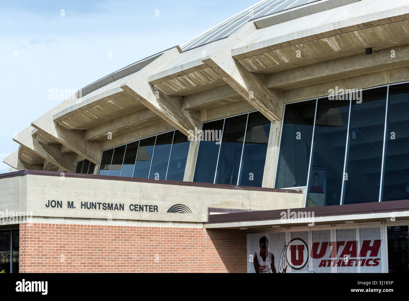 University of utah huntsman center hi-res stock photography and images ...