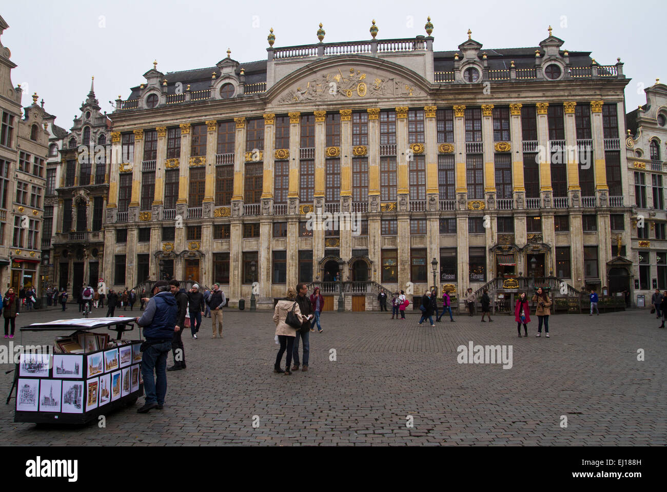 Brussels winter tourists hi-res stock photography and images - Alamy