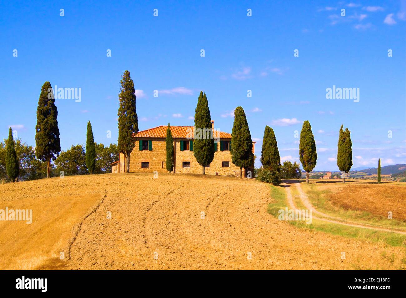Typical tuscan stone house hi-res stock photography and images - Alamy