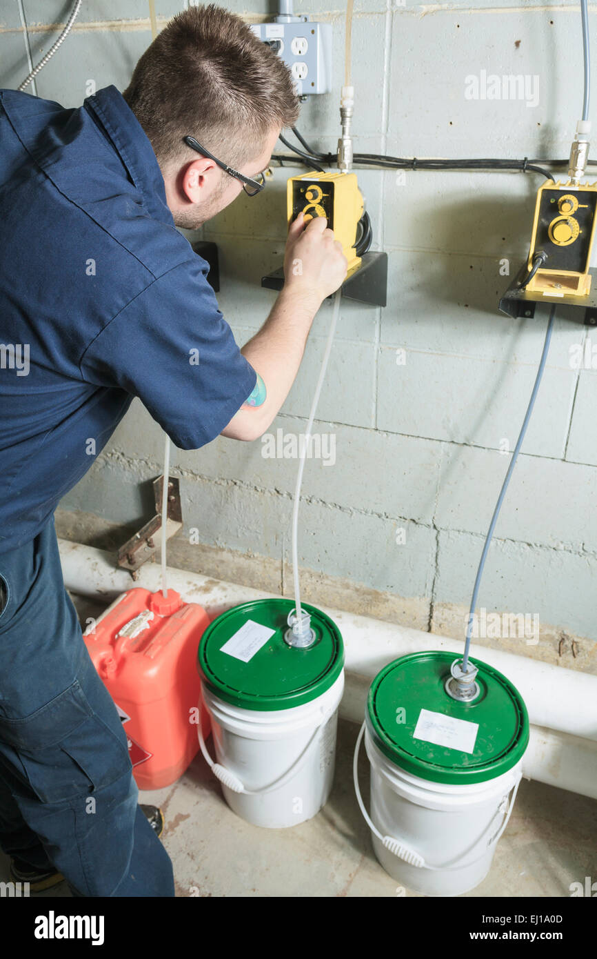 Fire system maintenance hi-res stock photography and images - Alamy