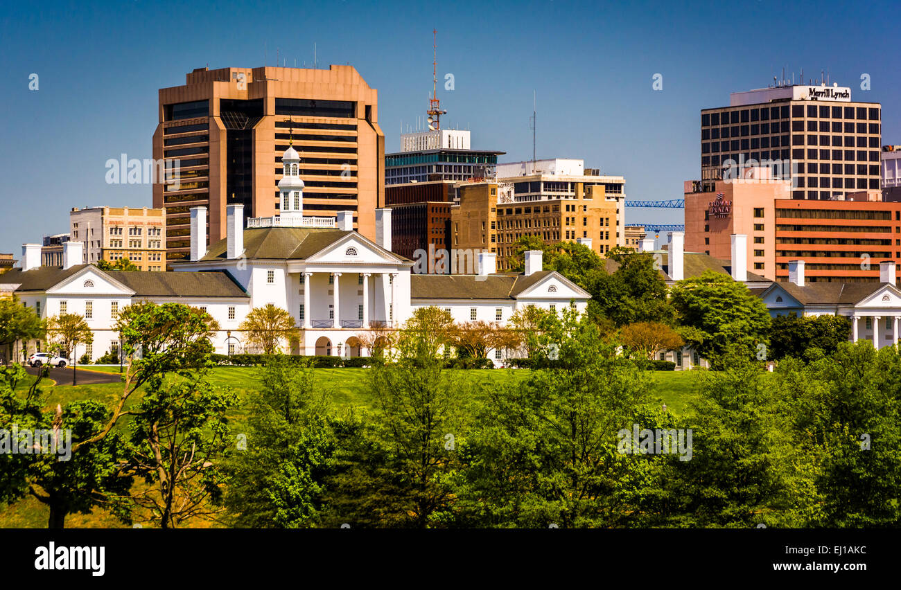 Richmond downtown skyscrapers hi-res stock photography and images - Alamy
