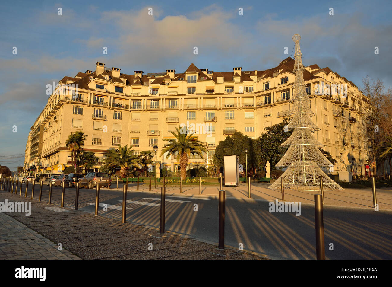 Pau view hi-res stock photography and images - Alamy