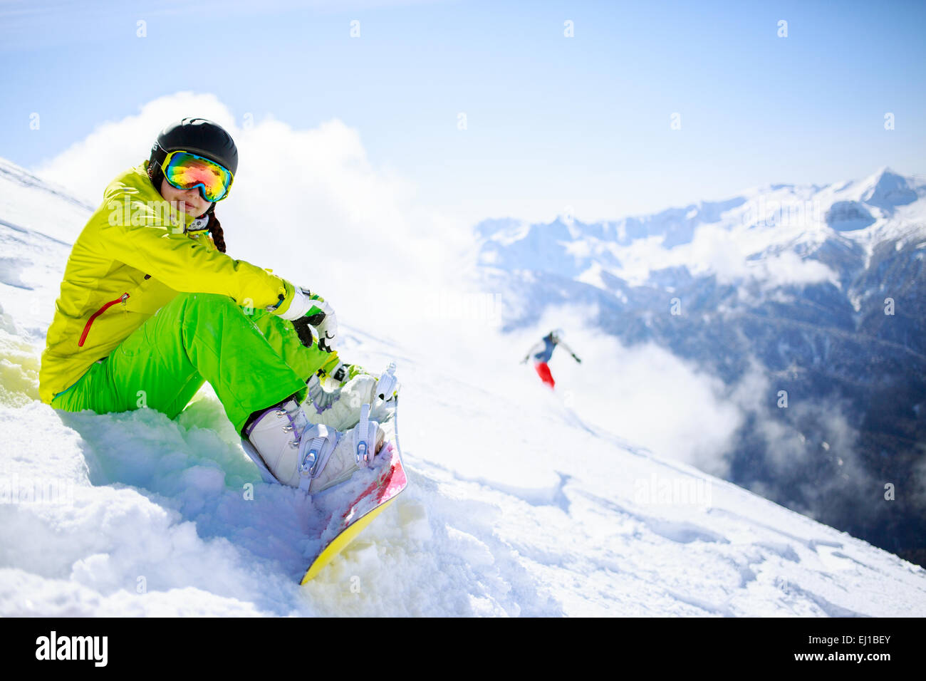 Snowboarder falling hi-res stock photography and images - Alamy