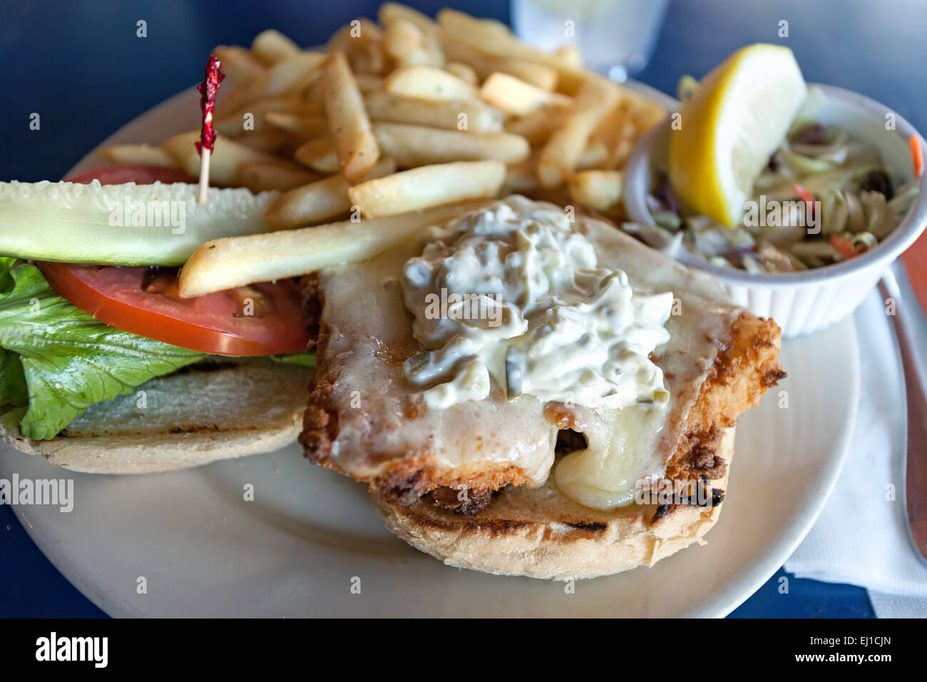 Seafood platter fried fish hi-res stock photography and images - Alamy