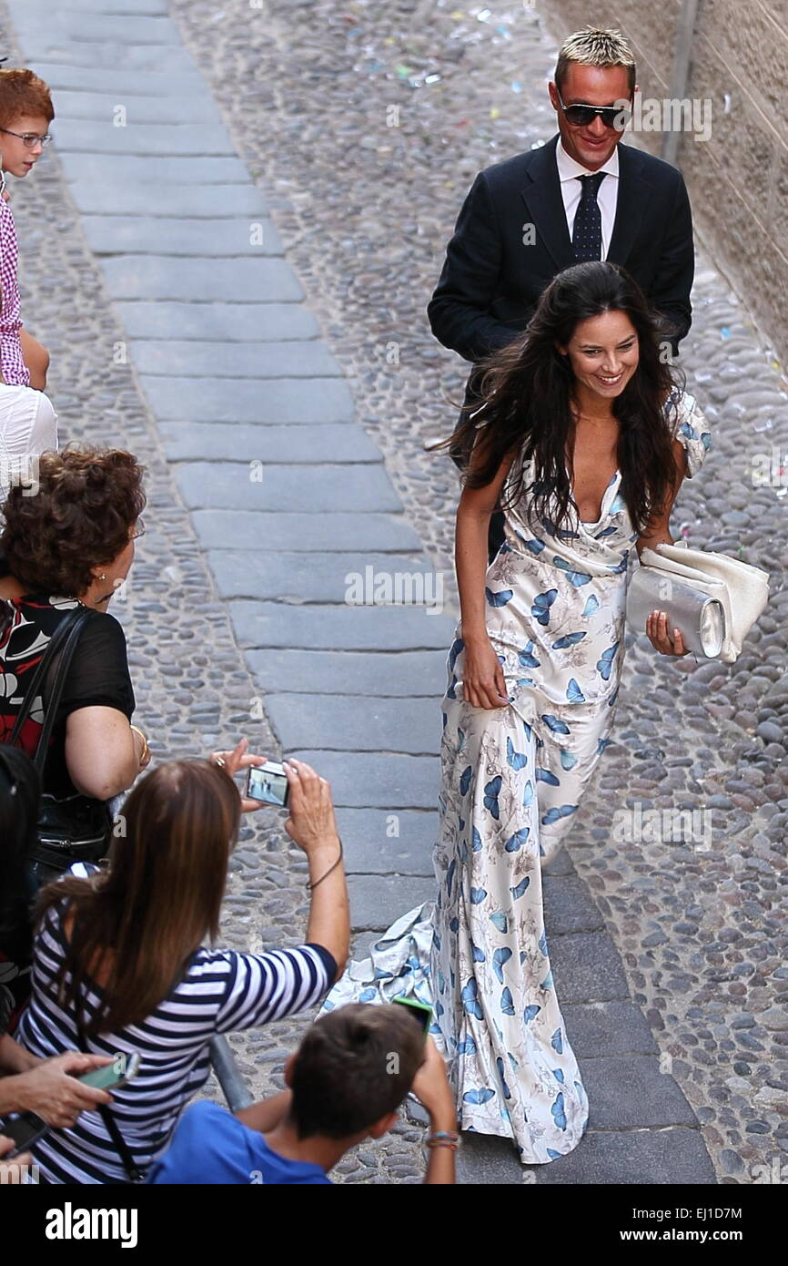Elisabetta Canalis wedding as she marries surgeon Brian Perri in ...