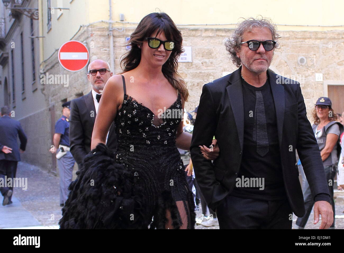 Elisabetta Canalis wedding as she marries surgeon Brian Perri in ...
