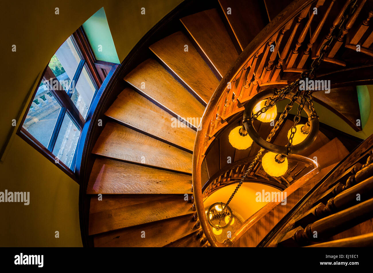 WINCHESTER, VIRGINIA - DECEMBER 1: Spiral staircase at the Handley ...