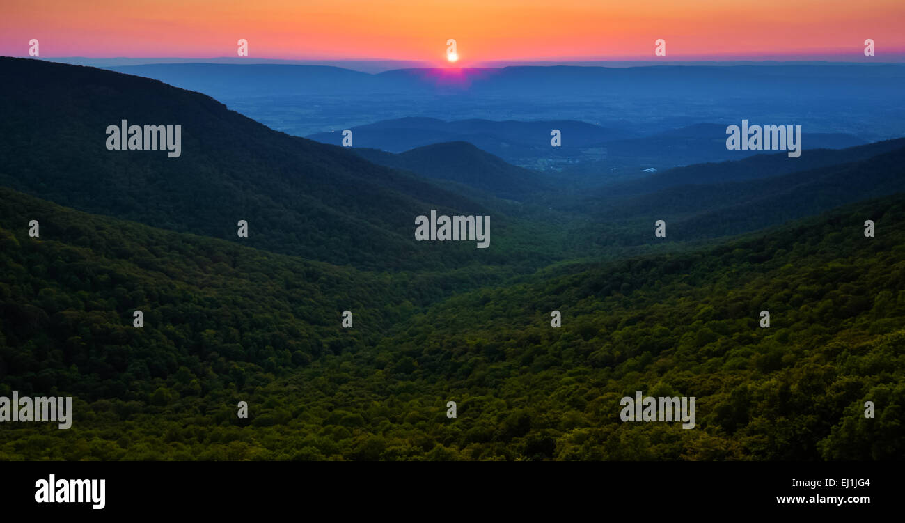 Crescent rock overlook hi-res stock photography and images - Alamy