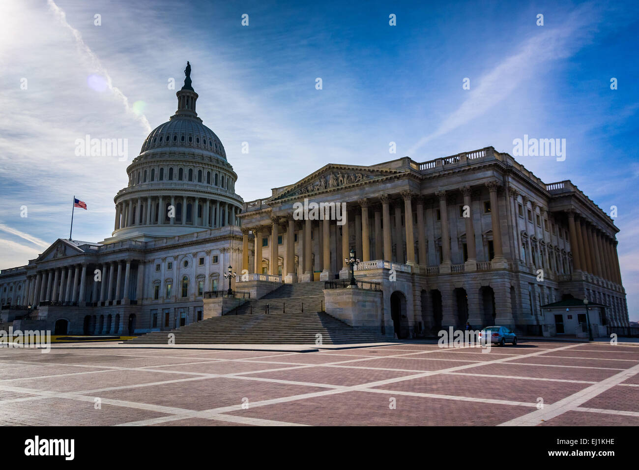 Steps in front capitol building hi-res stock photography and images - Alamy